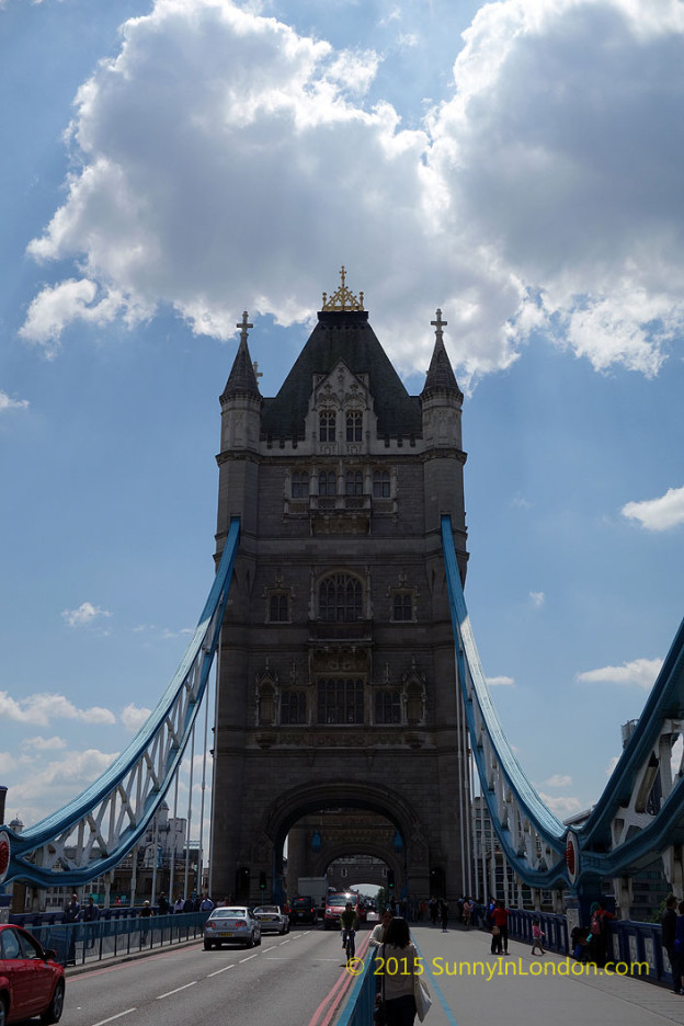 How to Take the Best Picture of London at Tower Bridge - Sunny in London