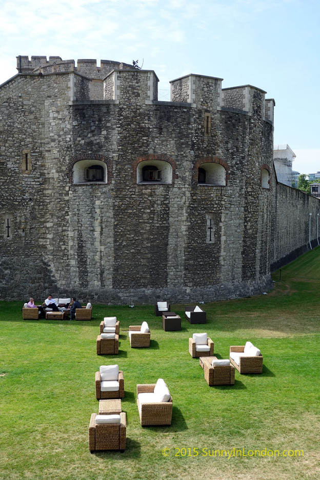 A Test to Tour the Tower of London? - Sunny in London