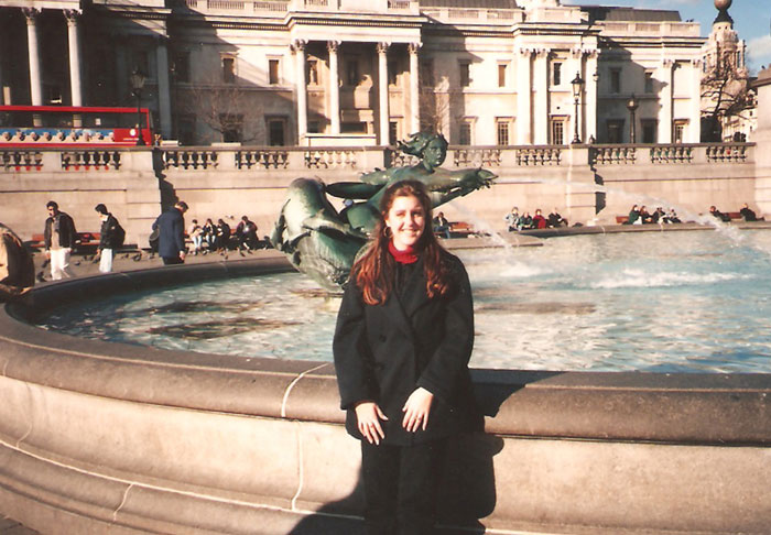 Ode to 1995: A 20 Year Old London Blogger Love Story - Sunny in London