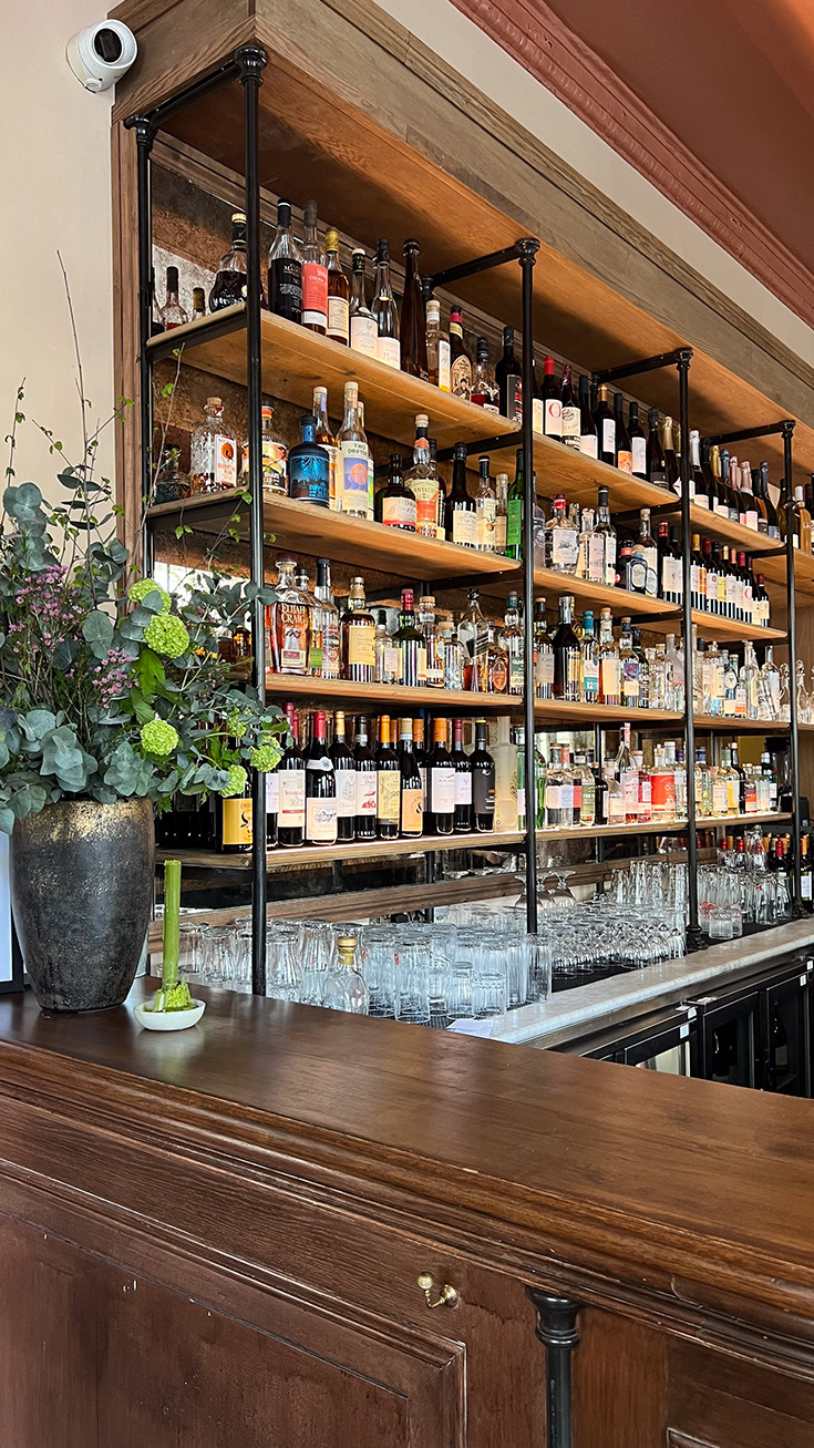 The Orange Belgravia Pub Review - Sunny in London