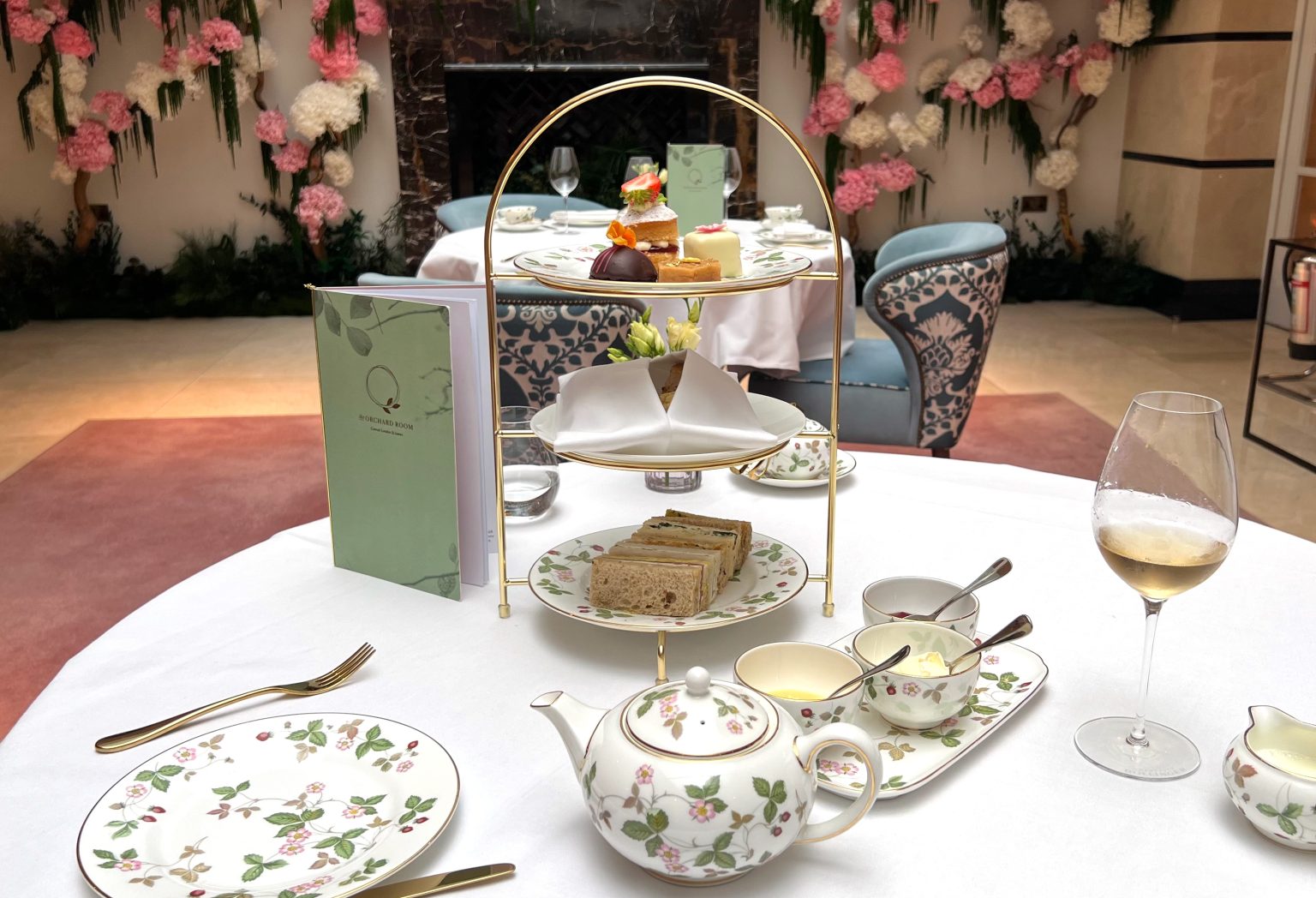 Your Guide to the Best Afternoon Teas in London - Sunny in London