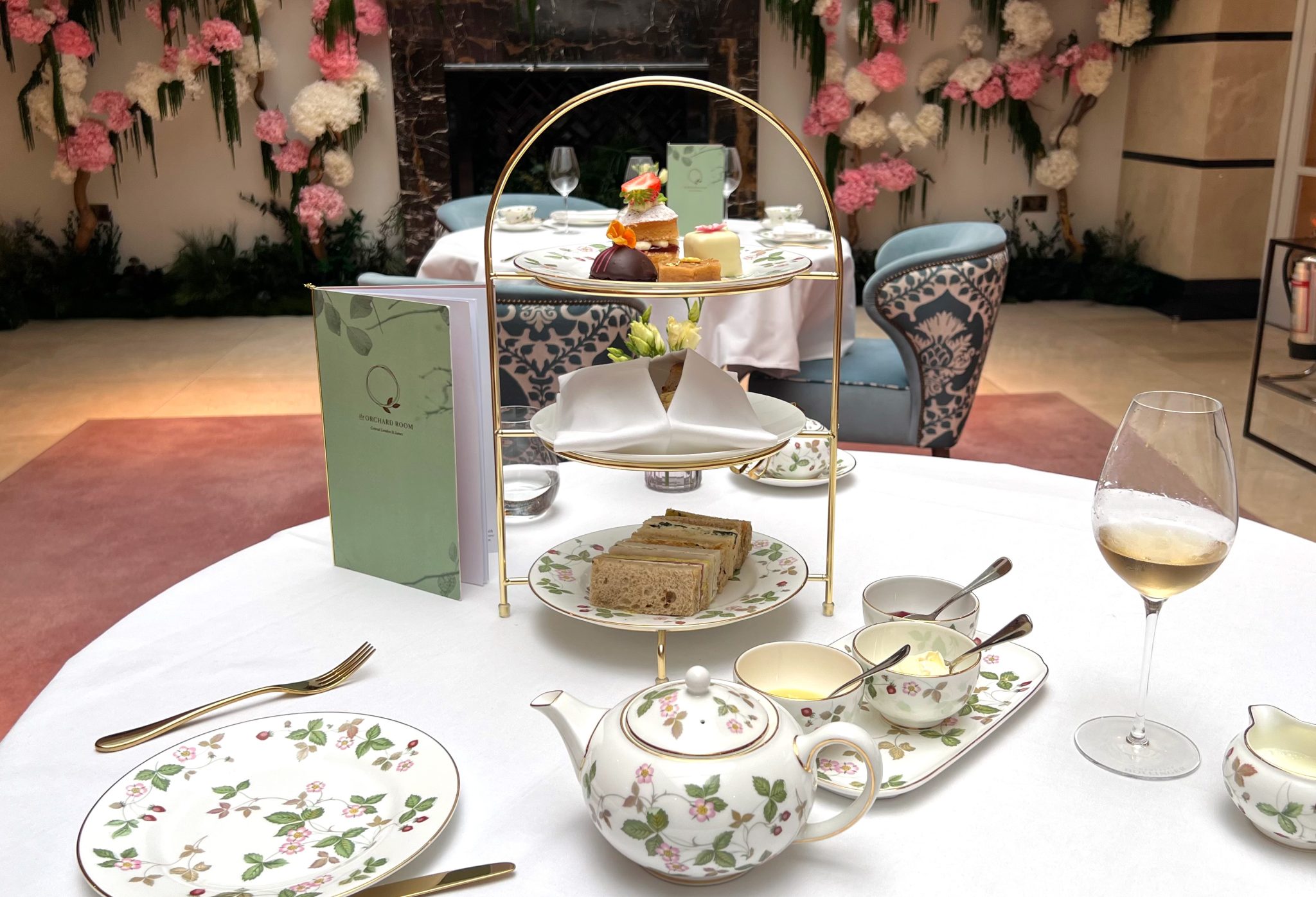 Your Guide to the Best Afternoon Teas in London - Sunny in London